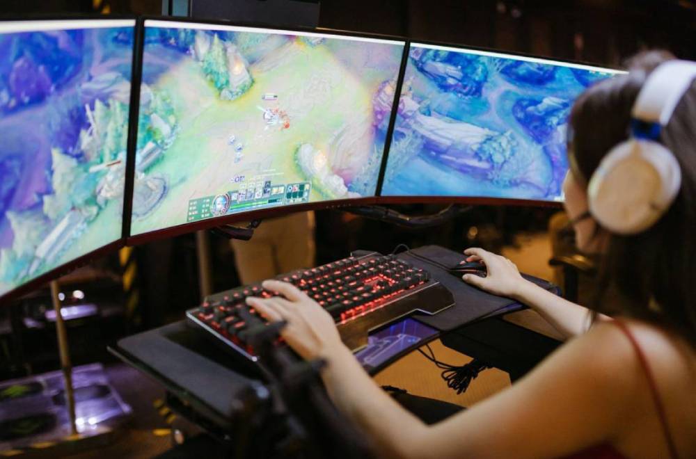 🔥 The Ultimate Guide: How to Make League of Legends Open on a Second ...